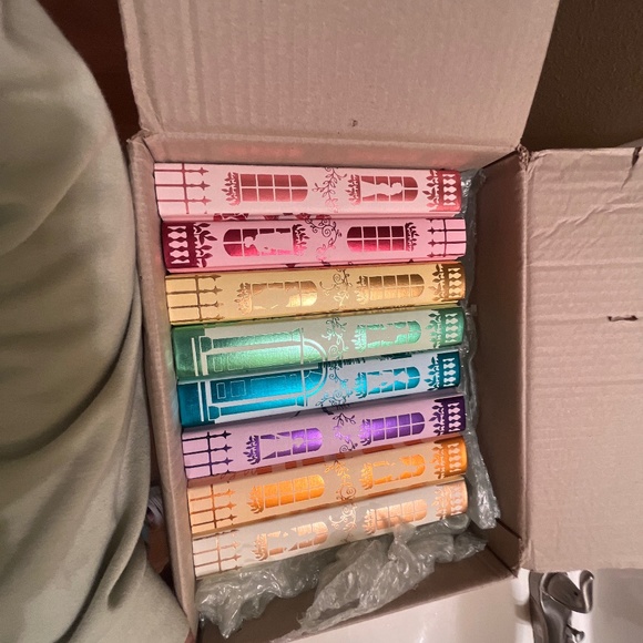 Illumicrate | Other | Illumicrate Bridgerton Full Series Hardback ...